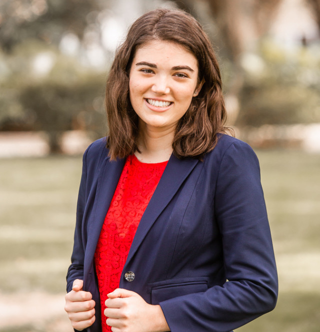 Emma Joly | Undergraduate Research Opportunities